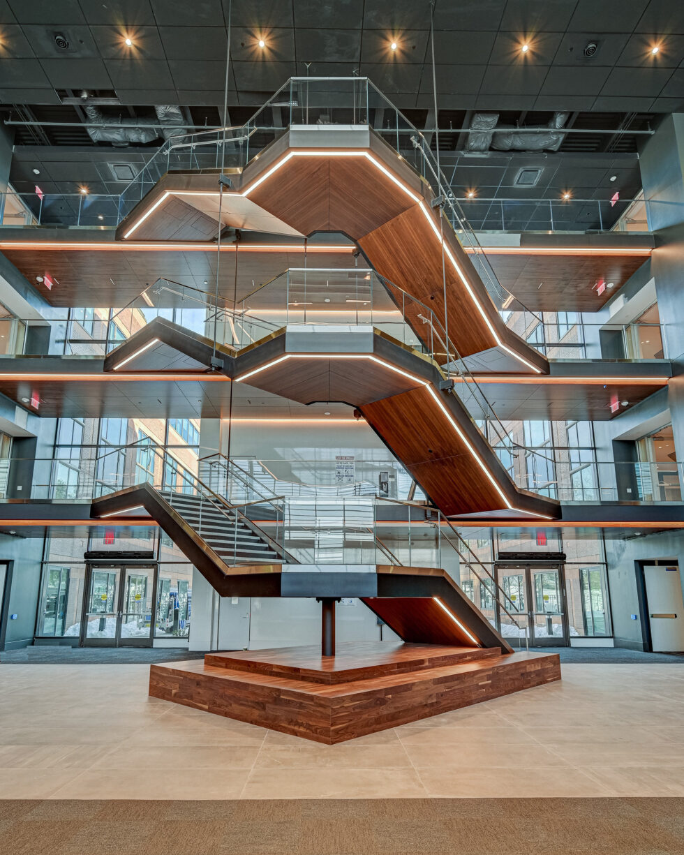 Warren Corporate Center - Vision Real Estate Partners